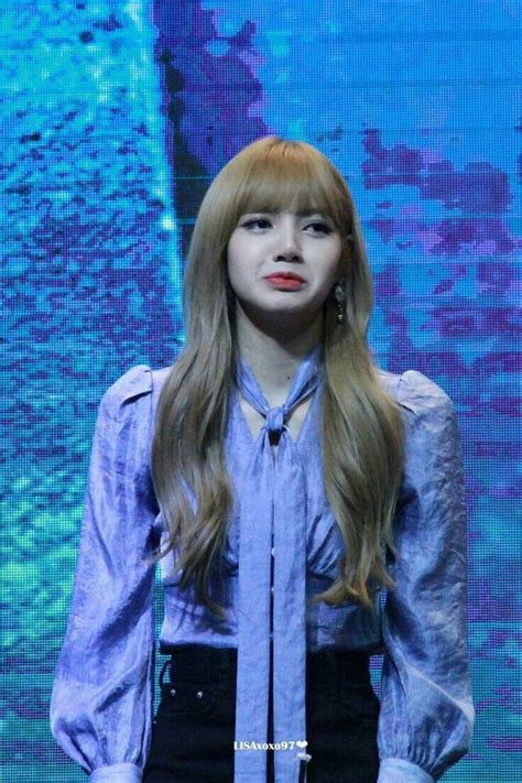 အယုံလွယ်မိလို့ လူရင်းဆီကနေ ရက်ရက်စက်စက် သစ္စာဖောက်ခံခဲ့ရဖူးတဲ့ Lisa Myanmarload Myanmar