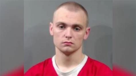 County Approves 375 000 In Settlements To Women In Jail Sex Case Krdo