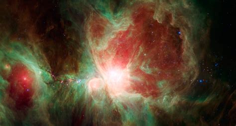 Spitzer Views The Orion Nebula