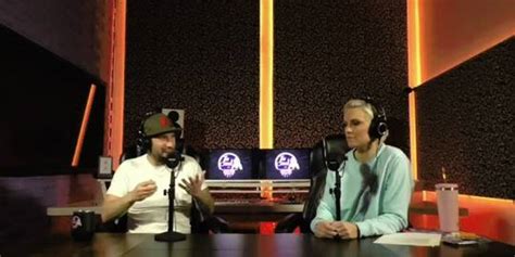 Kenzie Taylor Scrolller