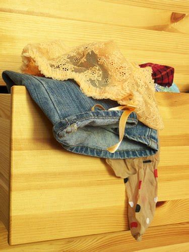 How To Remove Broyhill Dresser Drawers Hunker