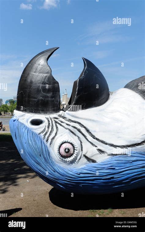 Monty Python Parrot Sketch Hi Res Stock Photography And Images Alamy