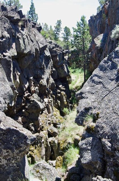 Fourth Fissure Hiking In Portland Oregon And Washington