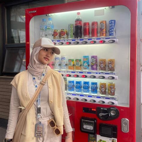 5 Potret Memesona Aisha Putri Irfan Hakim Atlet Berkuda Yang