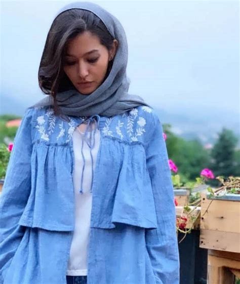 بیوگرافی پردیس احمدیه و زندگی شخصی عکس جدید و پیچ اینستاگرام