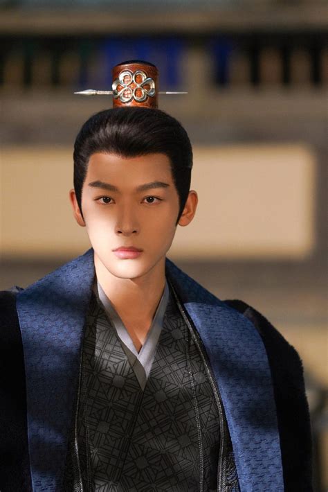 张晚意一天内官宣两部大剧，一部是超级ip大古装，值得期待