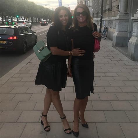 Bathina Philipsons Feet