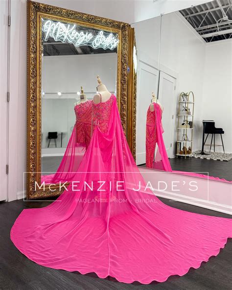 Mckenzie Jades Mckenzie Jades Added A New Photo — At