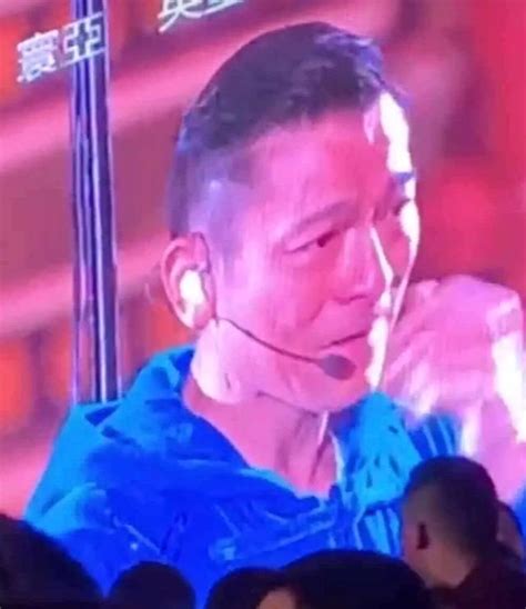 劉德華演唱會現場中止他真的累了，我們也老了！ 每日頭條