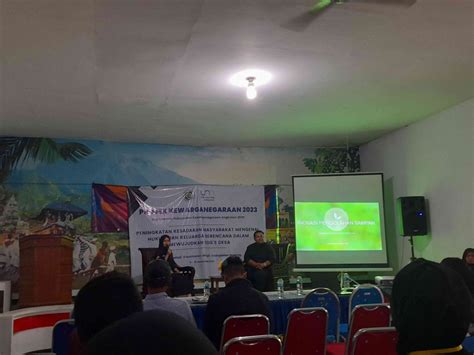 Inovasi Pengelolaan Sampah Sebagai Bentuk 3r Reduce Reuse Recycle Oleh Mahasiswa Hkn Fis Um