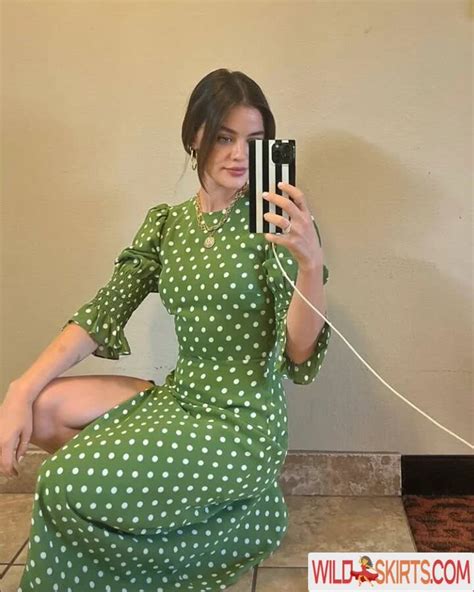 13 Hot Photos By Lucy Hale Known As Lucy Hale