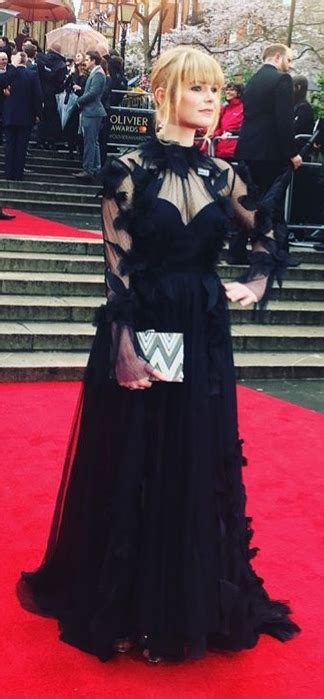 Hannah Arterton Vikipedi