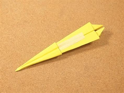 How To Throw A Dart Paper Airplane At Philip Mayers Blog