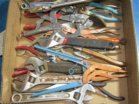 Assorted Hand Tools Live And Online Auctions On
