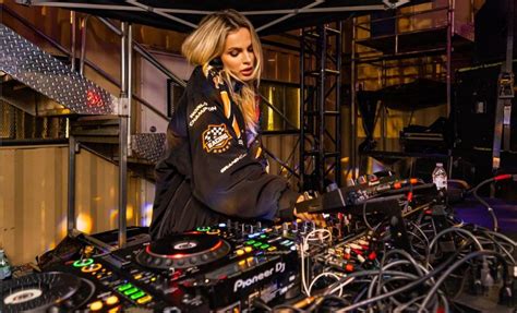 Avimag Avimag Is 100 Dedicated To Electronic Music Project In