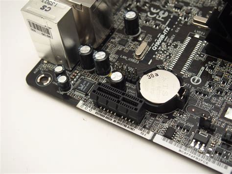 Celeron J1900搭載！asrock Q1900b Itxレビュー