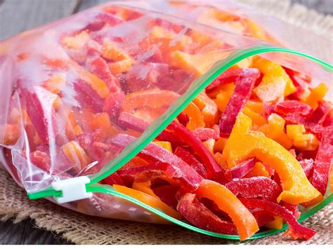 How To Freeze Peppers