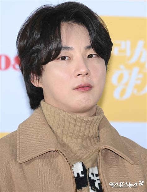 윤시윤 멍~[엑s Hd포토]