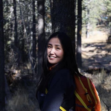 📍Өвөрхангай аймгийн Бат Өлзий суманд Төвхөн хийд явах зам дагуу байрладаг Durvun