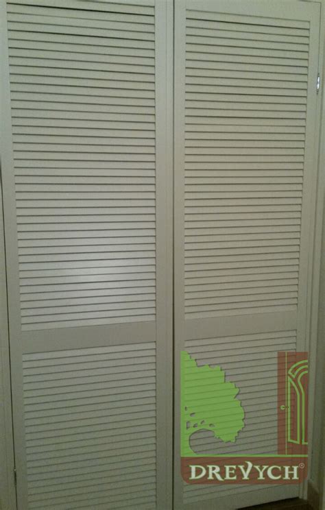 Індивідуальні жалюзійнійні дверцята купити Двері жалюзійні Соснові розміром за найвигіднішою