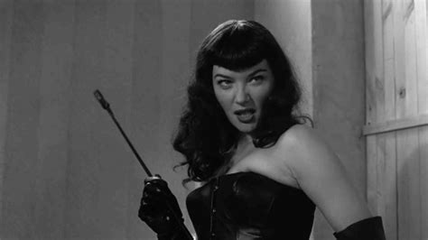 These 6 Zodiac Signs Cant Get Enough Of Rough Sex Yourtango