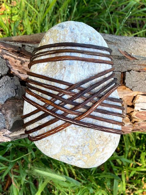 Crowned Hei Matau Lashing Xxl Zen Rock Wrap Meditation Stone Kelp Fiber Wrapped Rock