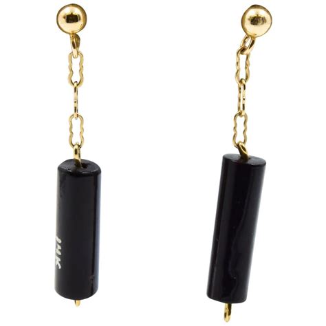 Bernard Passman Dainty Black Coral Earrings At 1stdibs Bernard