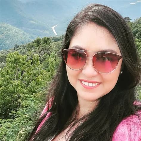 Loarena Leal Loarenaleal On Threads