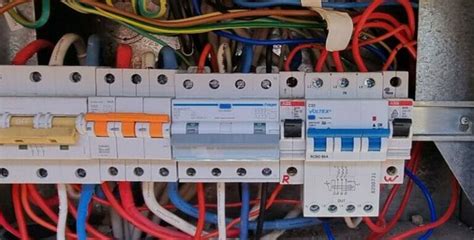 The Difference Between An RCD Switch And A Circuit Breaker Cyber Electrical