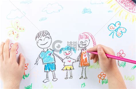 儿童绘画全家福摄影图67204408图片素材免费下载 编号947932 潮点视频