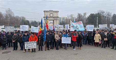 Молдавские железнодорожники пригрозили забастовкой Новости Mail