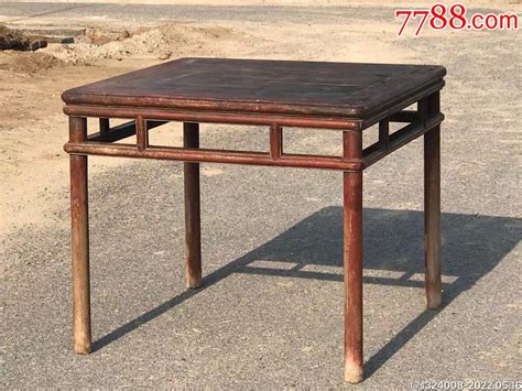 榆木圆包圆方桌，做工漂亮，包浆醇厚，全品完整。尺寸：95×95×83。木桌几案商氏民俗文化【7788收藏收藏热线】