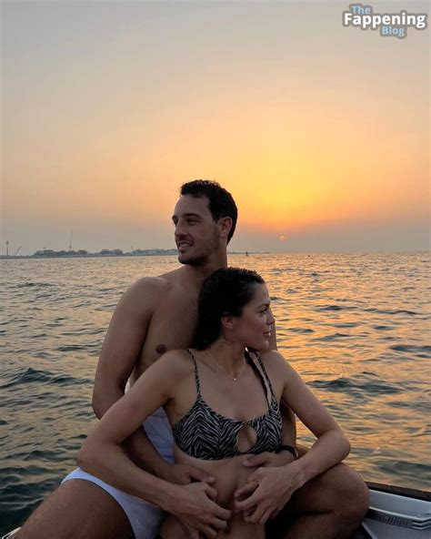 Iris Mittenaere Sexy 20 Photos The Fappening Stars