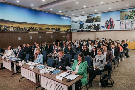 НҮБ ын Хөгжлийн хөтөлбөр тэгш хүртээмжтэй эрчим хүчний шилжилтэд