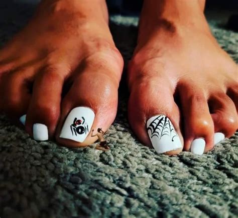 I Will End You If My Feet Arent Spotless R Giantessfeet