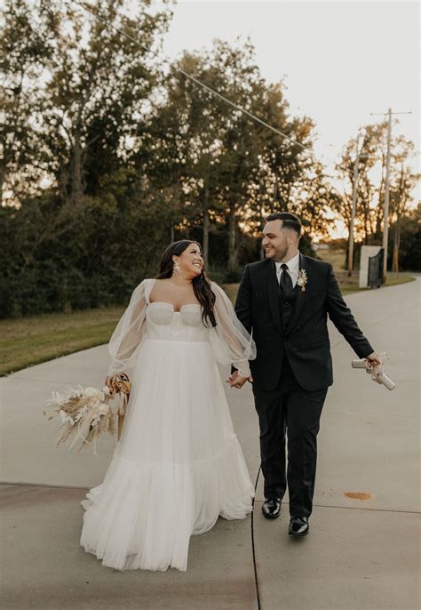 Jessica Garrett — Alena Leena