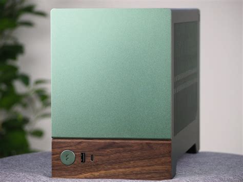 Fractal Design Terra 10 Litres For High End Gpus As Well