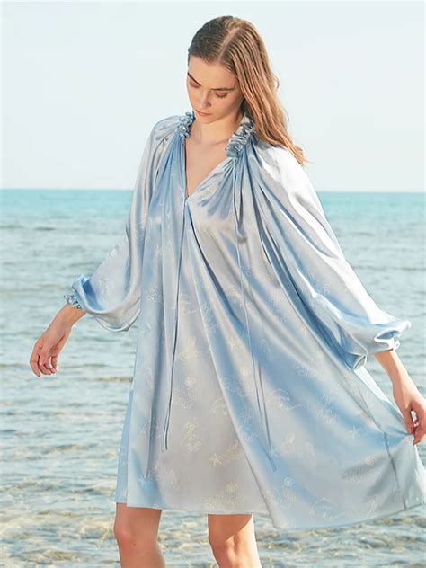 Inside Manito Manito