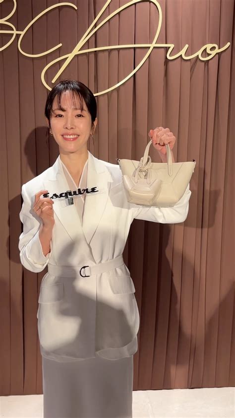 에스콰이어 코리아 지금 밀란은 별들의 축제 중 🇮🇹🌟 2025 Fw 패션위크를 맞아 각 브랜드의 앰버서더들이 한자리에