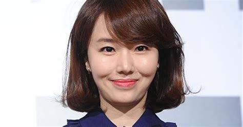 뉴스룸 이정현 영화 성실한 나라의 앨리스 노개런티 출연 의리의 여배우