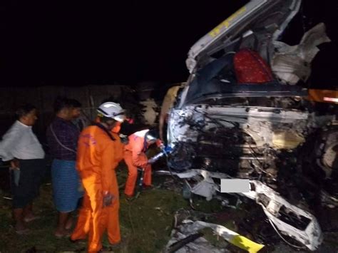 ဝေါမှာ တွဲကားနဲ့ ခရီးသည်တင်ကား တိုက်ပြီး ၁ ဦးသေ၊ ၁၃ ဦးဒဏ်ရာရ