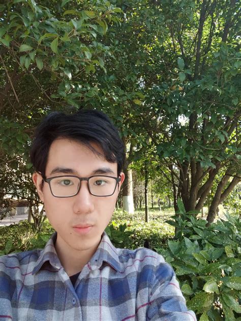 About Me Fan Zhang