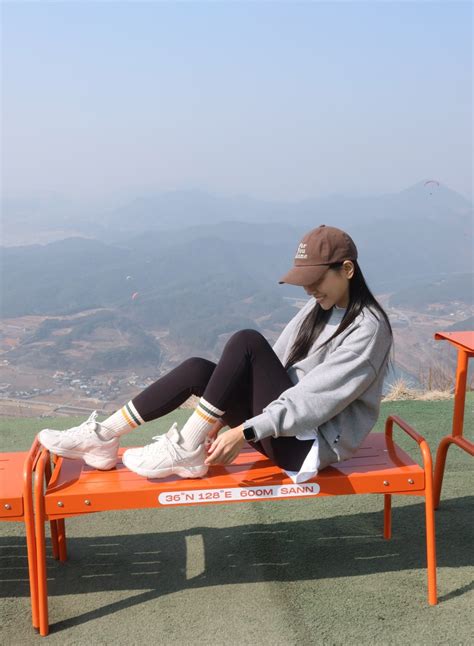 여자 운동화 추천 전소미 스니커즈 노스페이스 화이트라벨 슈퍼킥스 네이버 블로그