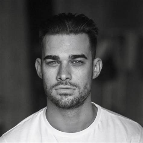 Телеведущий 📺 Коуч Icf Mcp Nikolay Leybov • Threads Say More