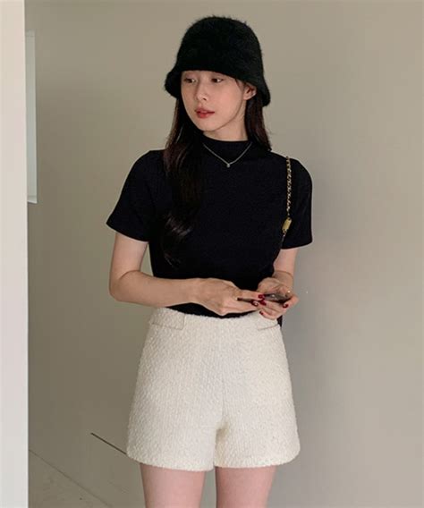 메이글 울30 클래식 트위드 숏 팬츠 2 Size