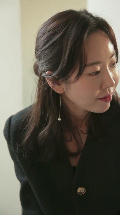 데이트룩에 어울리는 심플한 진주 드롭 귀걸이 Shorts Youtube