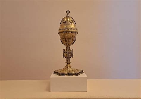Un Cáliz Del Orfebre Alonso Portillo Pieza Del Mes De Febrero Del Palacio De Gaudí De Astorga