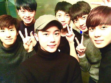 The 95 Line Idols Get Together For New Year