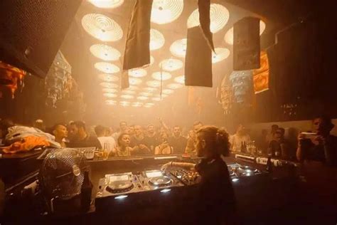 Sex Club What Happen Inside Worlds Exclusive Sex Club Shares One Performer Dgtl Anandabazar