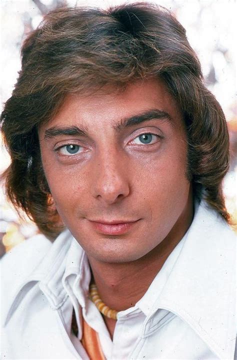 Barry Manilows Love Life And Marriage Was Kept In Secrecy For 39 Years Because He Felt Fans Would